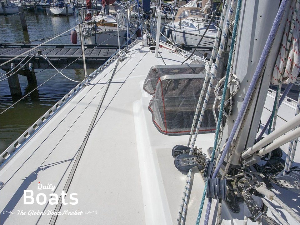 1985 Contest 36S for sale. View price, photos and Buy 1985 Contest 36S ...