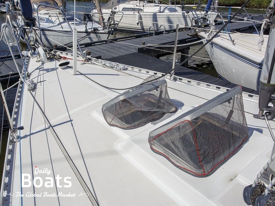 1985 Contest 36S for sale. View price, photos and Buy 1985 Contest 36S ...