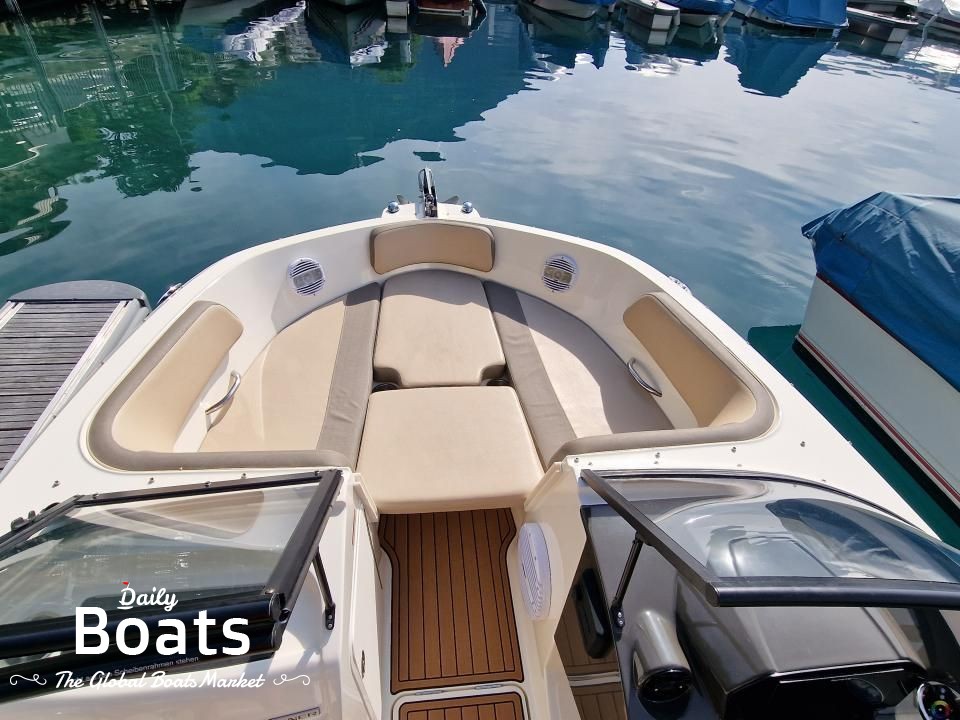 2020 Bayliner Vr5 for sale. View price, photos and Buy 2020 Bayliner ...