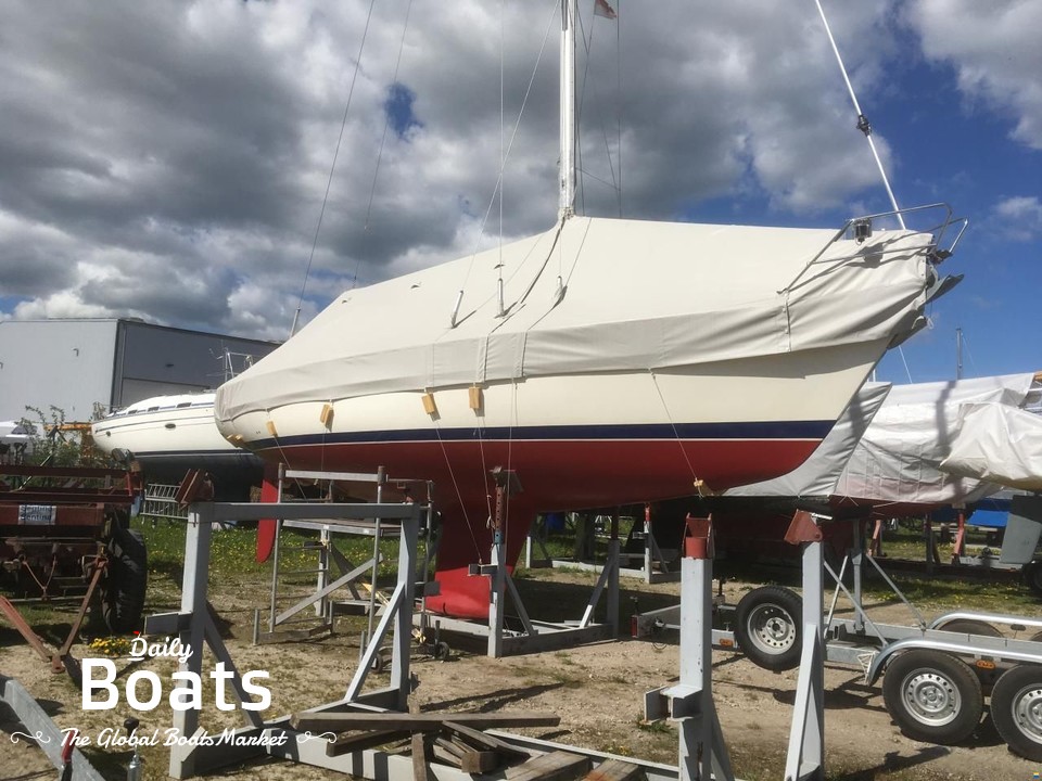 1992 Hallberg-Rassy Hr 34 Scandinavia for sale. View price, photos and ...