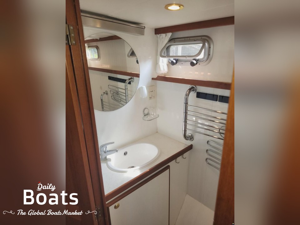 2000 Privateer 34 for sale. View price, photos and Buy 2000 Privateer ...
