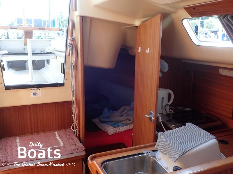 1989 Dehler 31 for sale. View price, photos and Buy 1989 Dehler 31 #382635