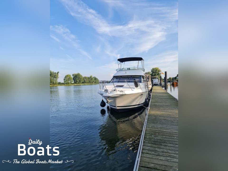 1996 Bayliner 3058 Fly for sale. View price, photos and Buy 1996 ...