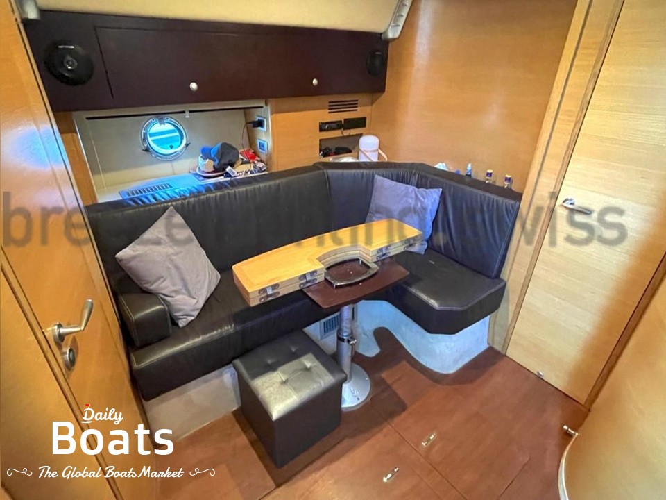 2007 Cranchi Mediterranee 43 Ht for sale. View price, photos and Buy ...