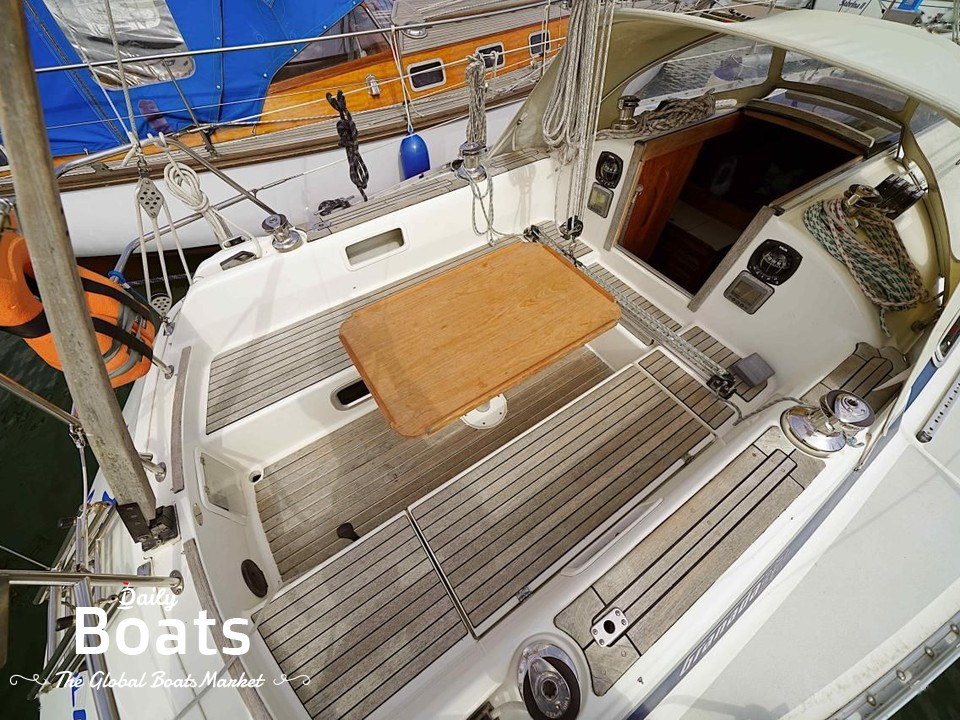 1988 Granada 32 for sale. View price, photos and Buy 1988 Granada 32 ...