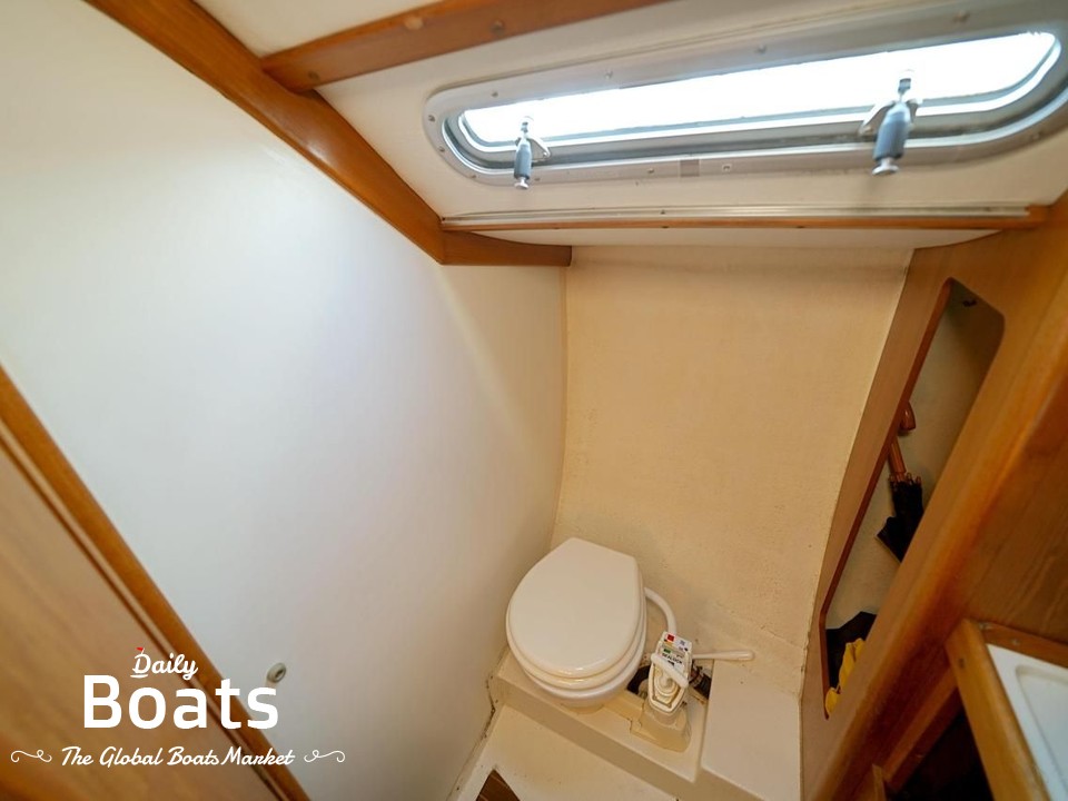 1988 Granada 32 for sale. View price, photos and Buy 1988 Granada 32 ...