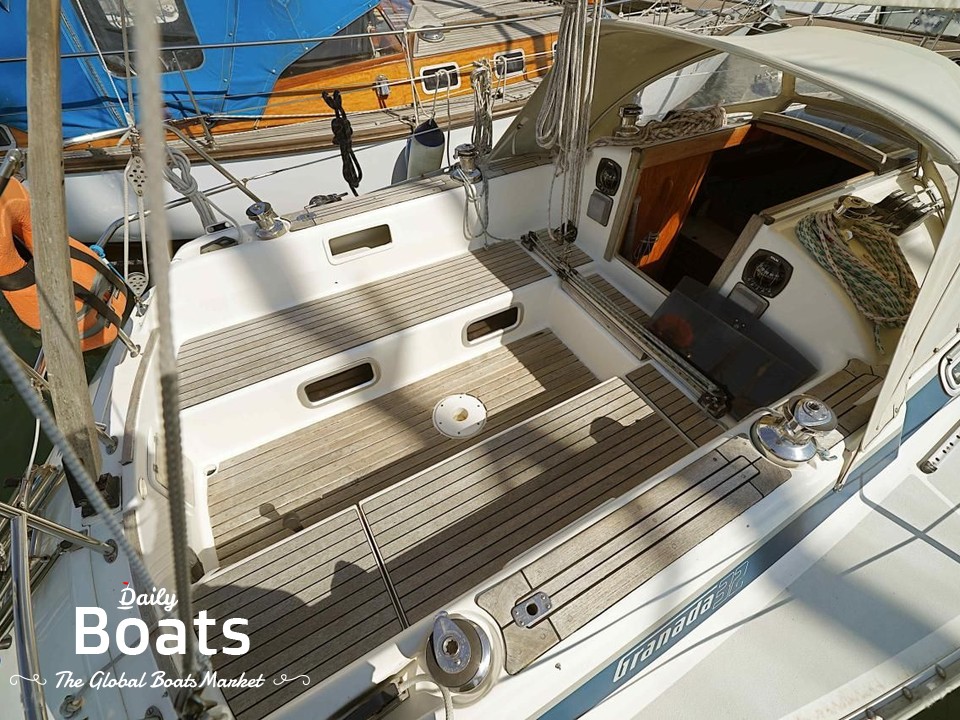 1988 Granada 32 for sale. View price, photos and Buy 1988 Granada 32 ...