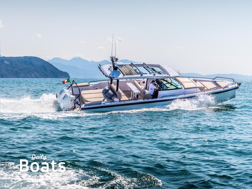 2020 AXOPAR 37 Sun-Top for sale. View price, photos and Buy 2020 AXOPAR ...