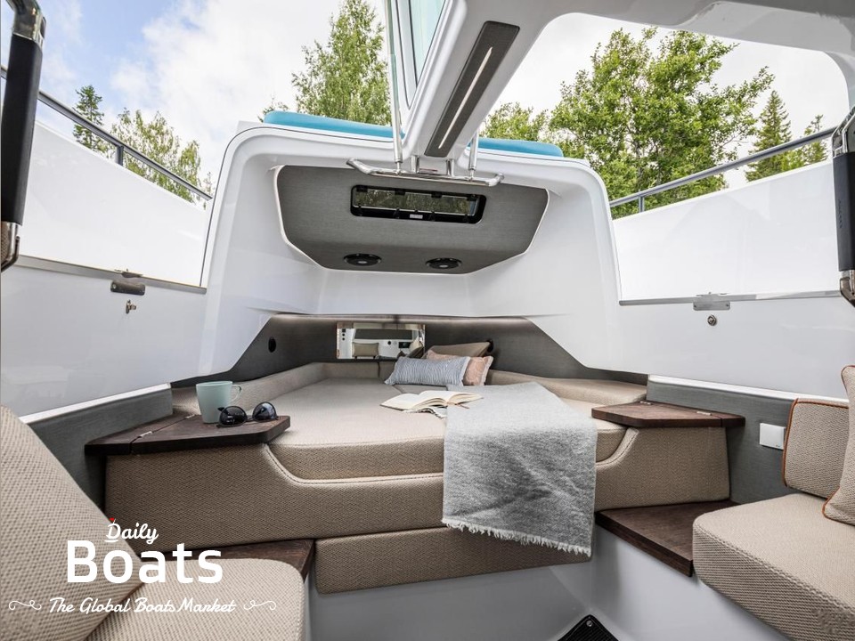 2020 AXOPAR 37 Sun-Top for sale. View price, photos and Buy 2020 AXOPAR ...