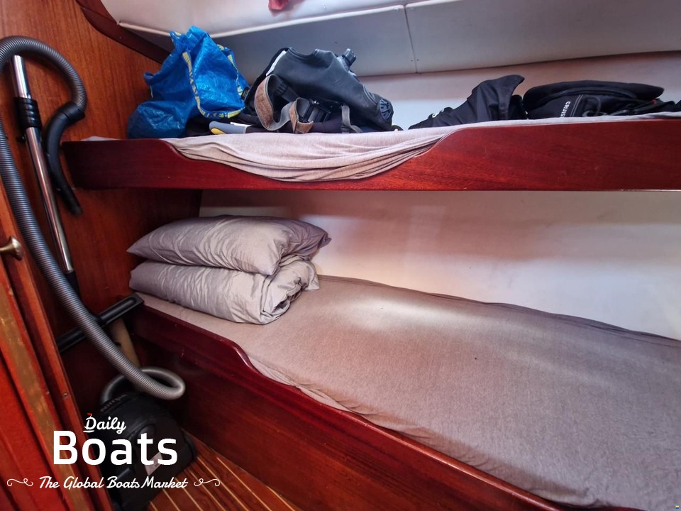 1997 Najad 37 Trawler for sale. View price, photos and Buy 1997 Najad ...