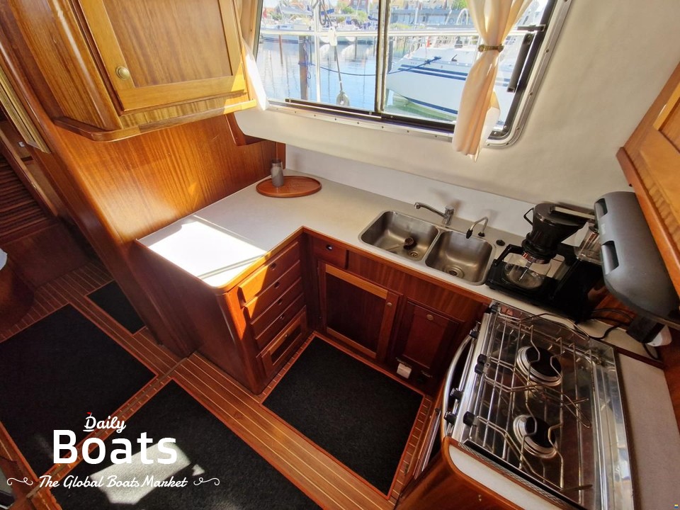 1997 Najad 37 Trawler for sale. View price, photos and Buy 1997 Najad ...