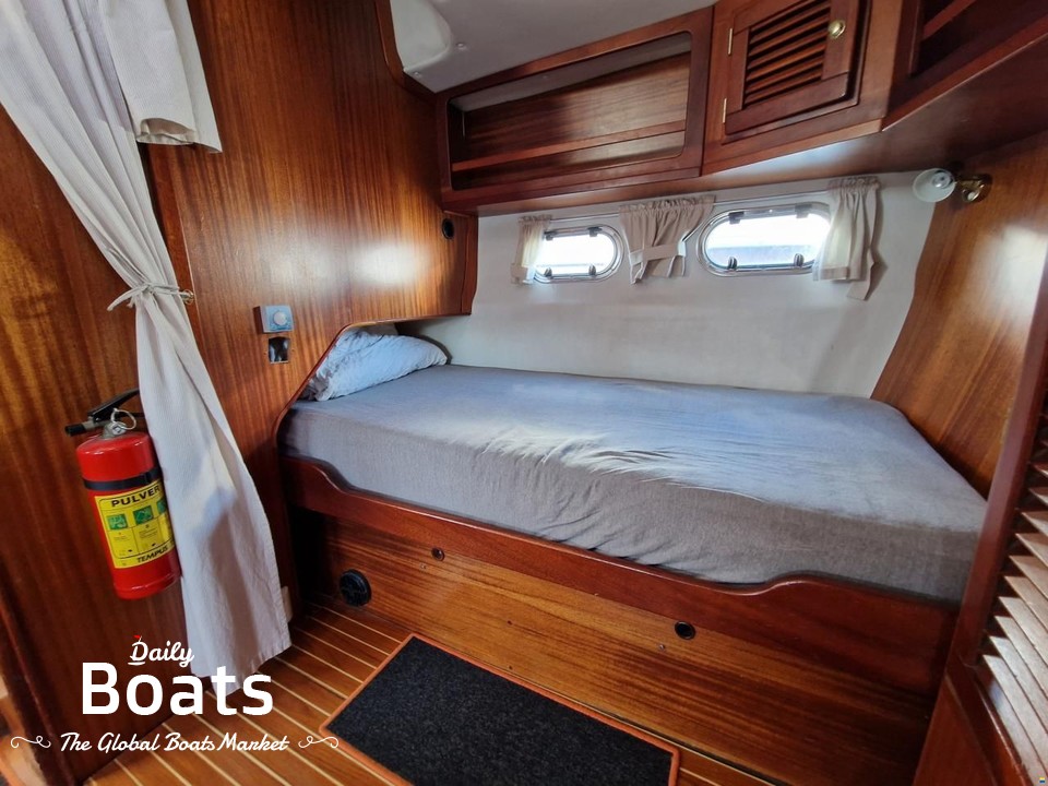 1997 Najad 37 Trawler for sale. View price, photos and Buy 1997 Najad ...