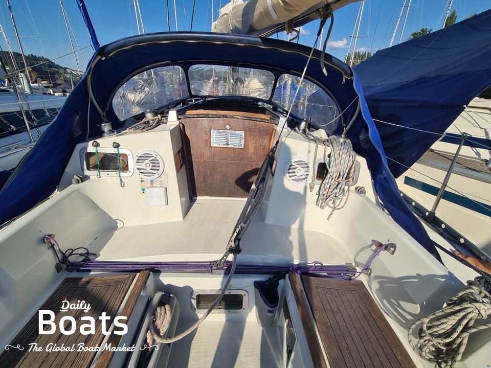 1986 Bénéteau First 305 for sale. View price, photos and Buy 1986 Bénéteau First 305 #382954