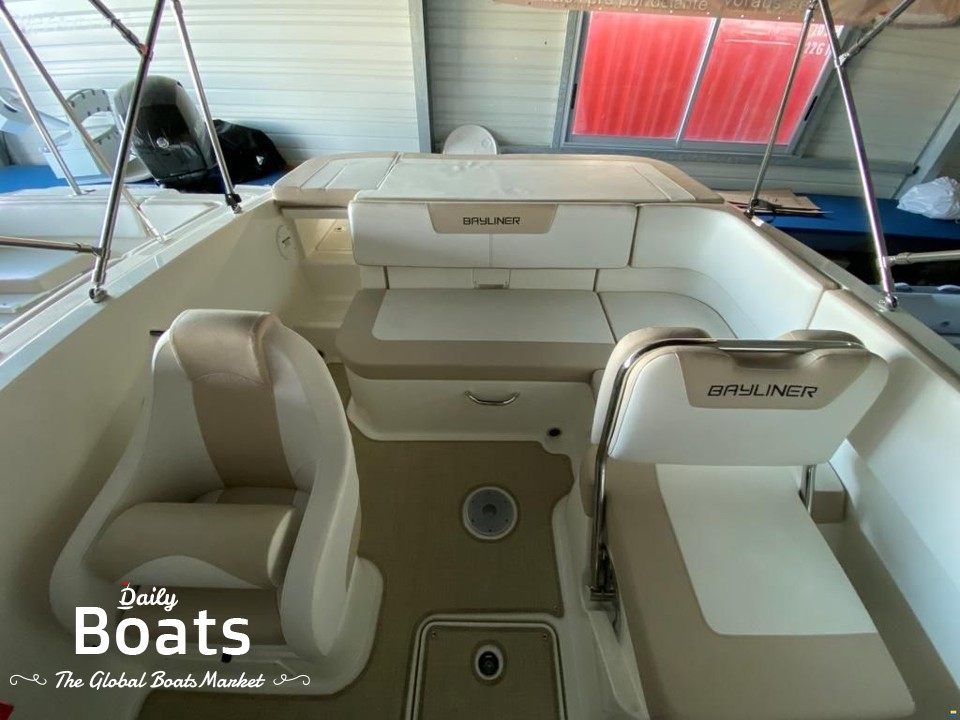 2020 Bayliner Vr5 for sale. View price, photos and Buy 2020 Bayliner ...