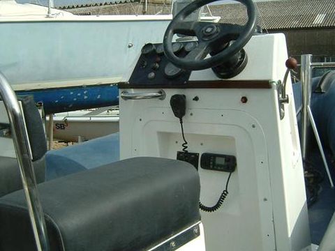 1989 Halmatic Pacific 22 for sale. View price, photos and Buy 1989 ...