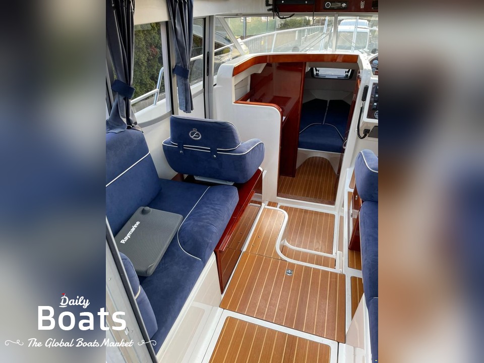 2005 Bella Aquador 25 C for sale. View price, photos and Buy 2005 Bella ...