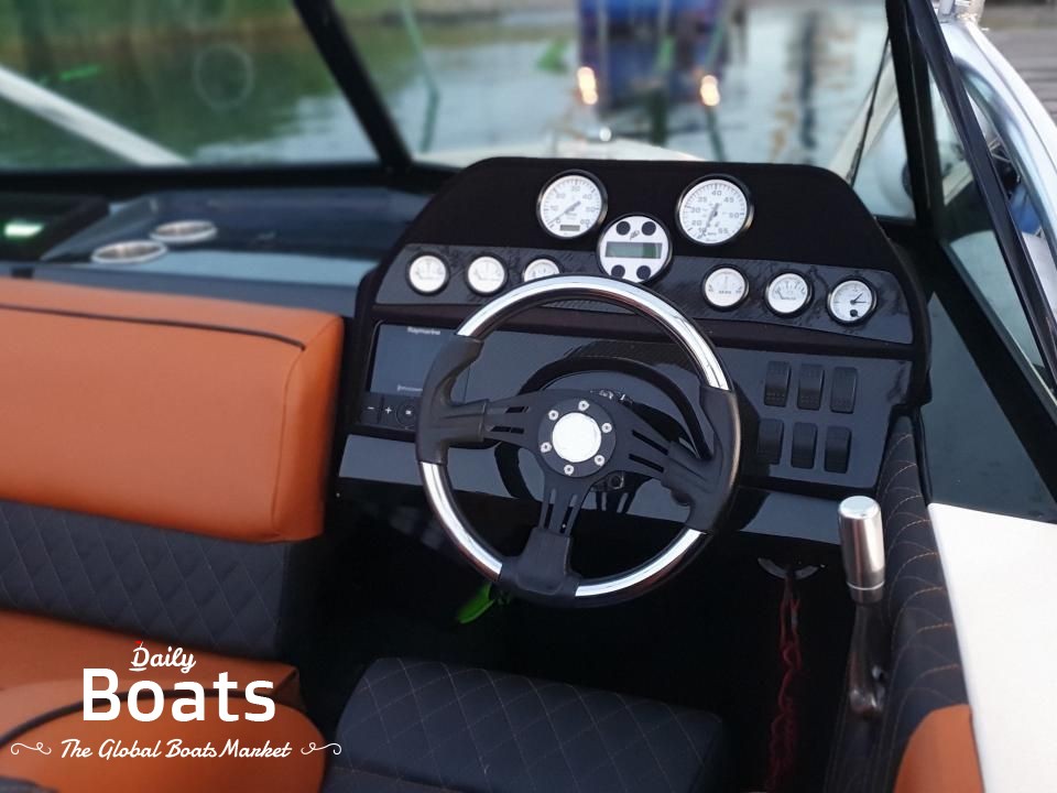 Correct Craft Ski Nautique 2001 for sale. View price, photos and Buy ...