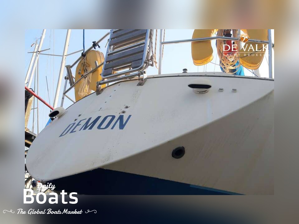 1981 Comfort 32 for sale. View price, photos and Buy 1981 Comfort 32 ...