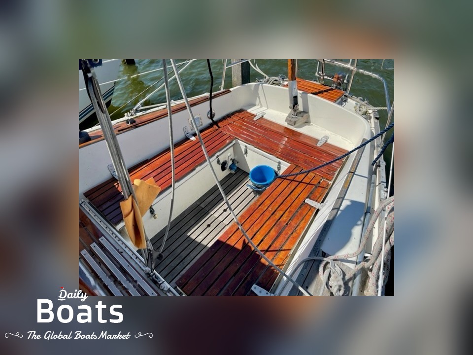 1975 Centurion 32 Wauquiez for sale. View price, photos and Buy 1975 ...