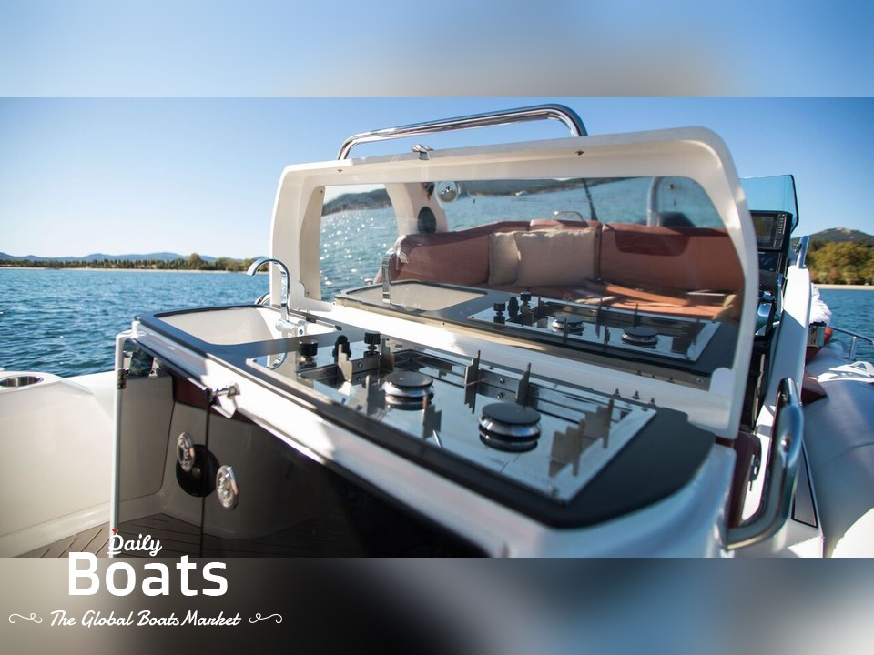 2022 Zodiac Medline 9 Neo for sale. View price, photos and Buy 2022 ...