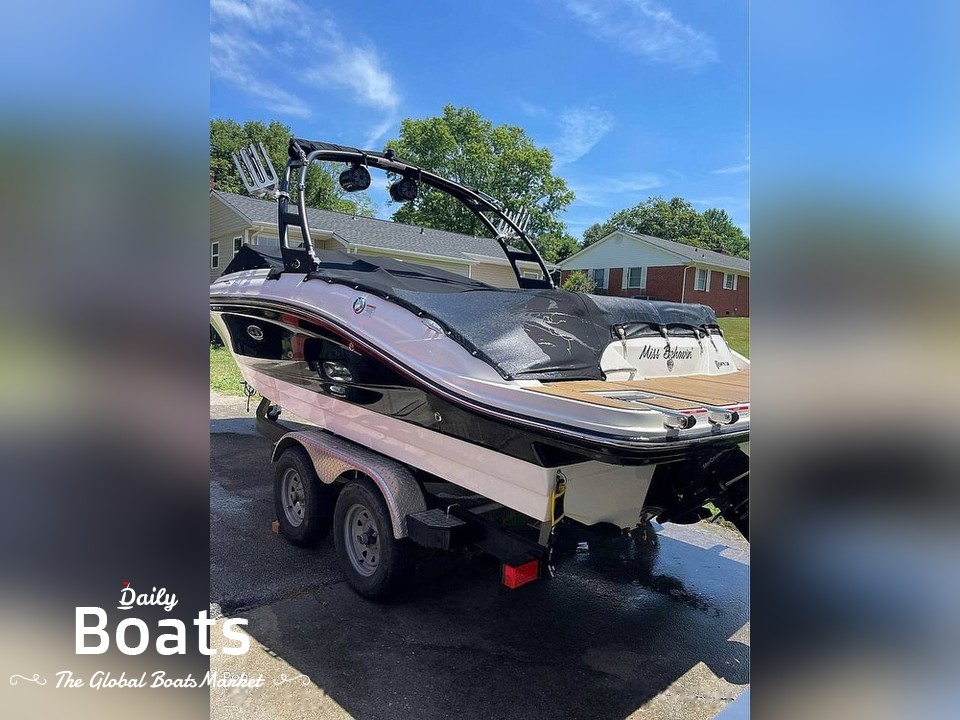 2019 Sea Ray Spx 210 for sale. View price, photos and Buy 2019 Sea Ray ...