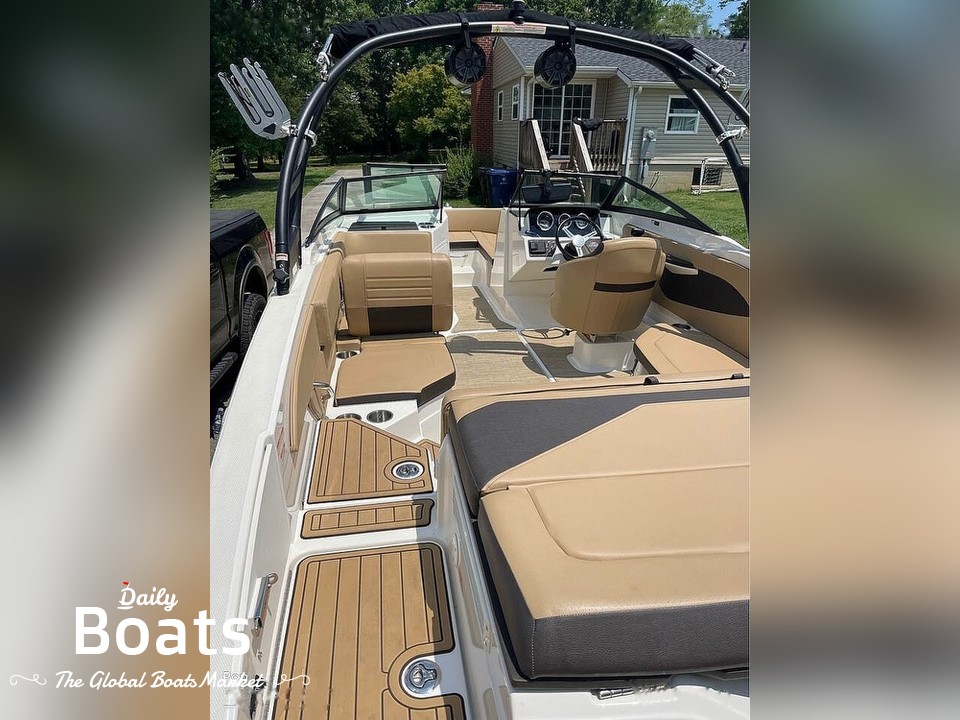 2019 Sea Ray Spx 210 for sale. View price, photos and Buy 2019 Sea Ray ...