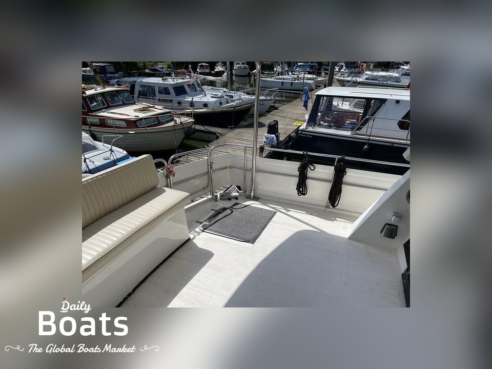 1989 President Yachts 37 Flybridge for sale. View price, photos and Buy ...