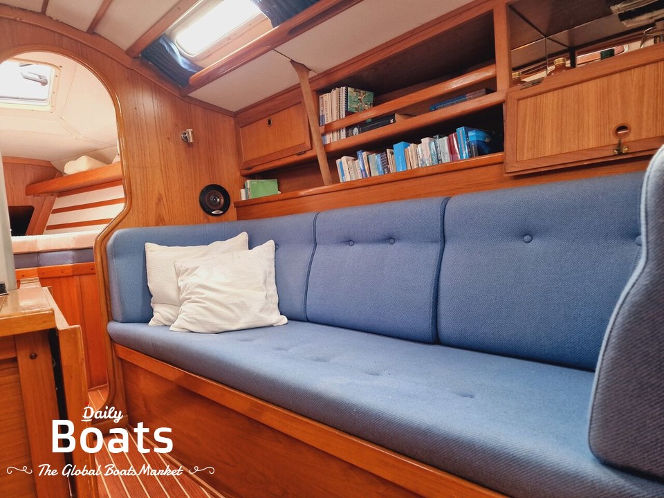 1989 Dynamic 37 for sale. View price, photos and Buy 1989 Dynamic 37 ...