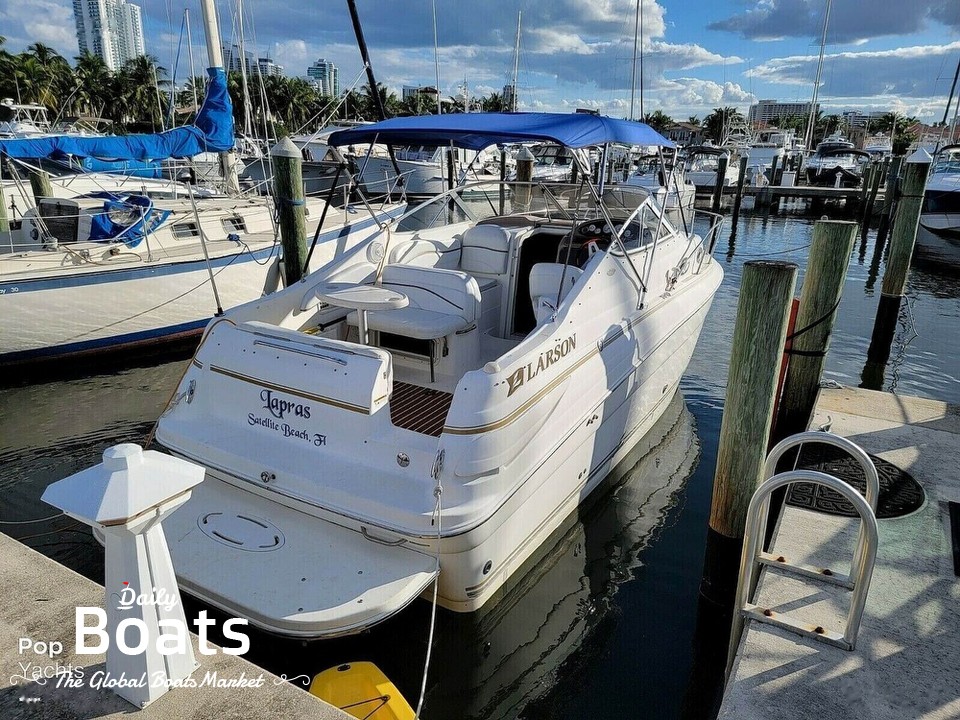 2004 Larson Cabrio 240 for sale. View price, photos and Buy 2004 Larson ...