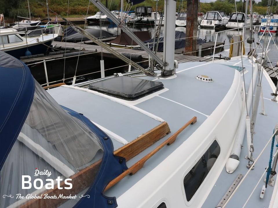 1979 Cal 31 for sale. View price, photos and Buy 1979 Cal 31 #384204