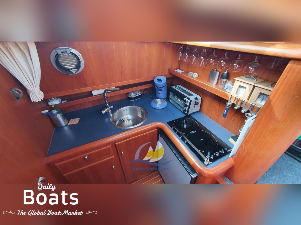 2004 Cory Yachts Kent 31 for sale. View price, photos and Buy 2004 Cory ...