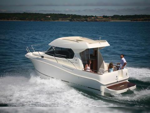 2010 Jeanneau Merry Fisher 8 for sale. View price, photos and Buy 2010 ...