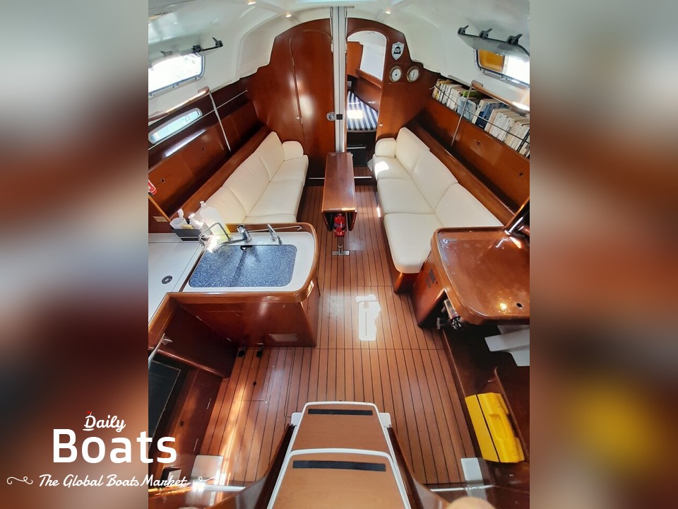 2002 Bénéteau First 36.7 for sale. View price, photos and Buy 2002 ...