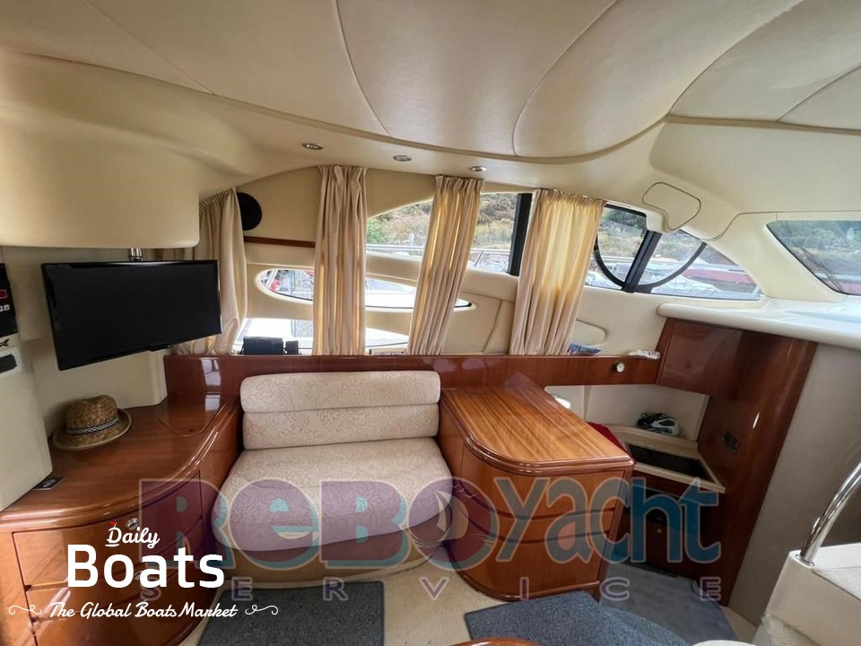 2000 Azimut 39 Fly for sale. View price, photos and Buy 2000 Azimut 39 ...