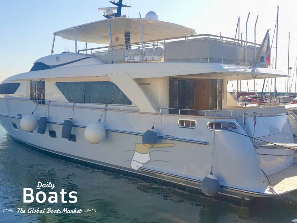 2010 Sanlorenzo Sl Sd 92 for sale. View price, photos and Buy 2010 ...