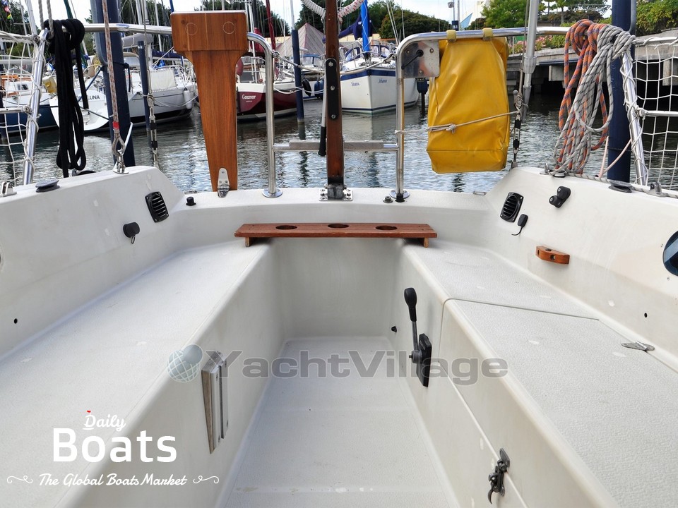 1979 Granada 27 for sale. View price, photos and Buy 1979 Granada 27 ...