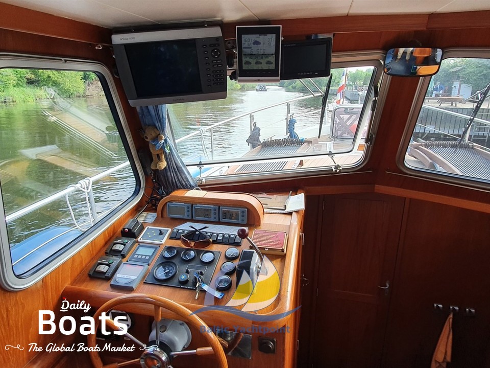 2004 Cory Yachts Kent 31 for sale. View price, photos and Buy 2004 Cory ...