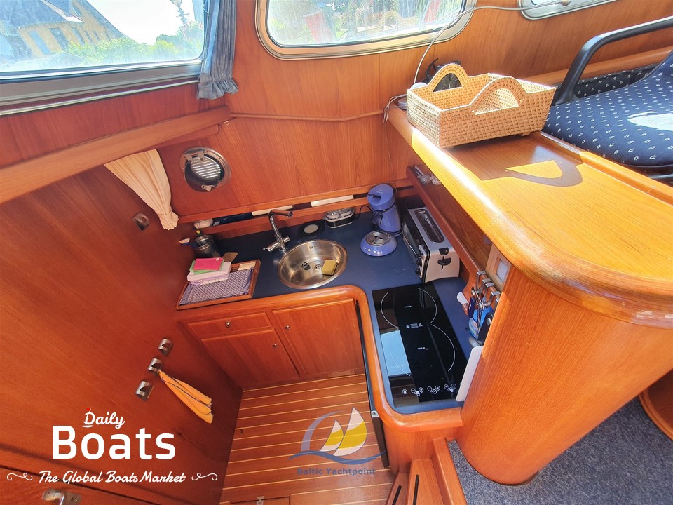 2004 Cory Yachts Kent 31 for sale. View price, photos and Buy 2004 Cory ...