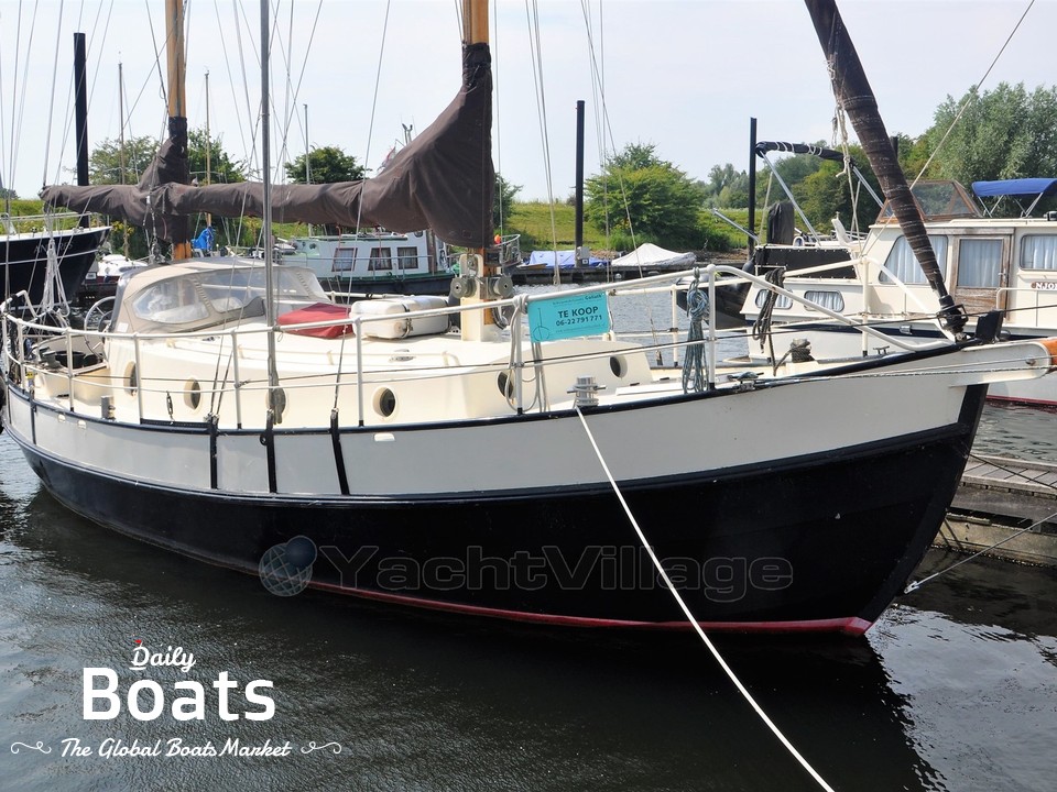 1983 Danish Yachts Rose 31 for sale. View price, photos and Buy 1983 ...