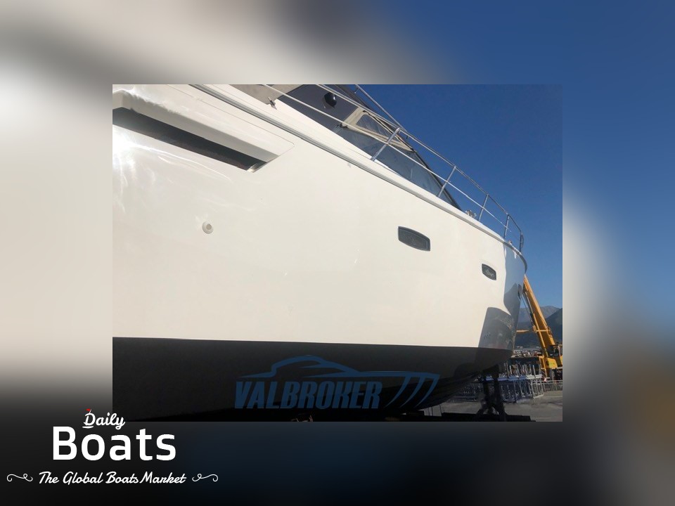 2010 Sealine Sc 35 for sale. View price, photos and Buy 2010 Sealine Sc ...