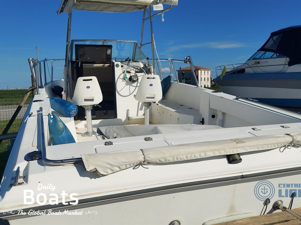 1994 Baha Cruiser 228 for sale. View price, photos and Buy 1994 Baha ...