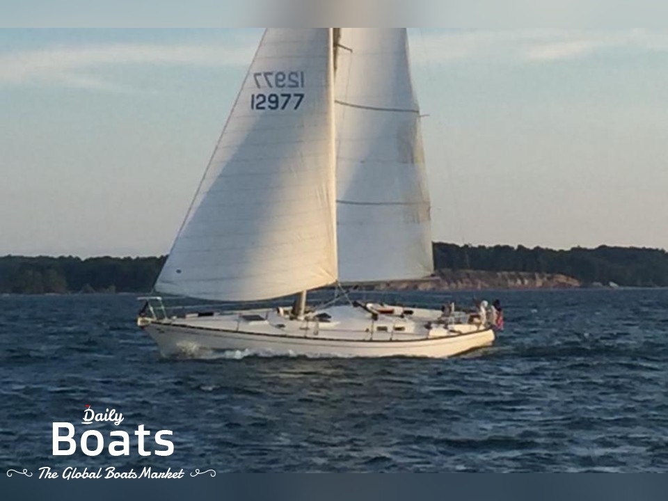 Tartan 41 for sale - Daily Boats