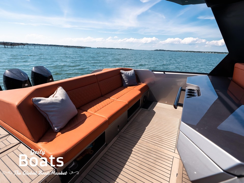 2021 Vanquish Yachts Vq40 for sale. View price, photos and Buy 2021 ...
