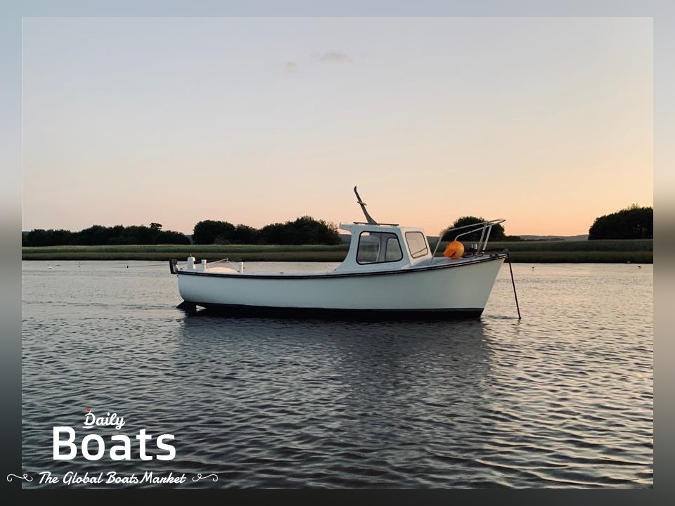 1979 Plymouth Pilot 18 for sale. View price, photos and Buy 1979 ...