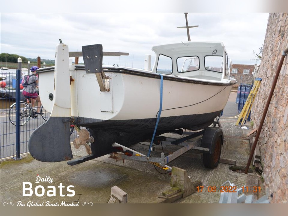 1979 Plymouth Pilot 18 for sale. View price, photos and Buy 1979 ...