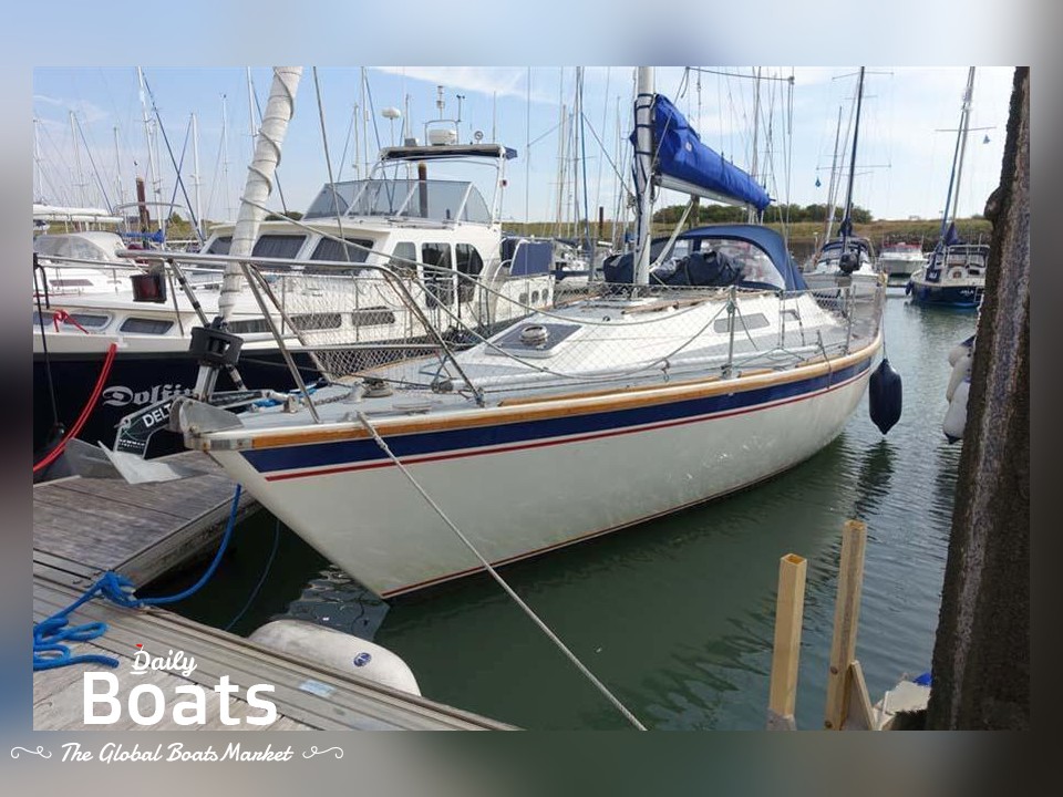 1990 Westerly Storm 33 for sale. View price, photos and Buy 1990 ...