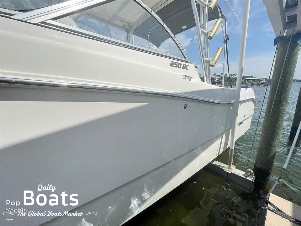 2005 World Cat 24 for sale. View price, photos and Buy 2005 World Cat ...