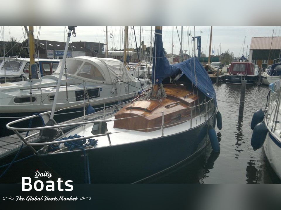 1965 Trewes 32 Commodore for sale. View price, photos and Buy 1965 ...