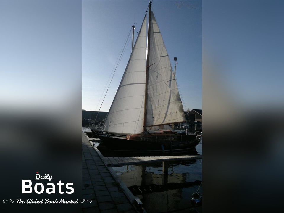 1965 Trewes 32 Commodore for sale. View price, photos and Buy 1965 ...