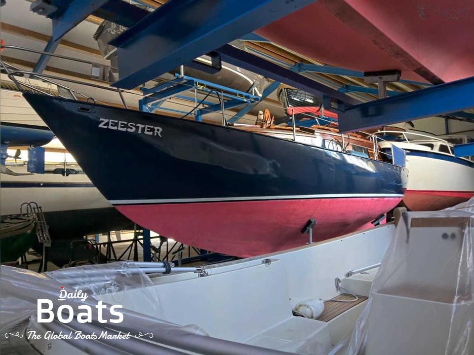 1965 Trewes 32 Commodore for sale. View price, photos and Buy 1965 ...